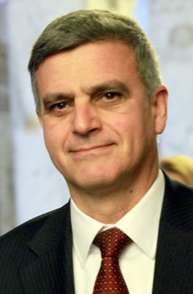 Стефан Янев е първият генерал вицепремиер Хай Клуб