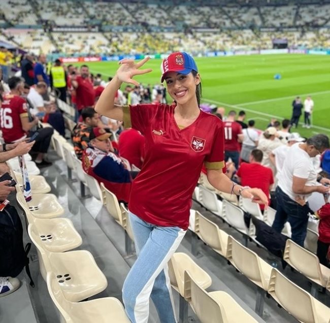 Дъщерята на Цеца вика за гаджето в Катар Хай Клуб